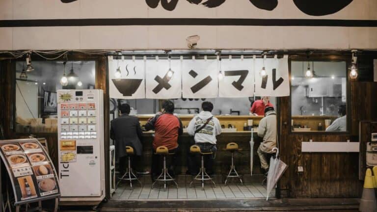 10 Local Laws and Rules In Japan That Leave U.S. Tourists Scratching ...