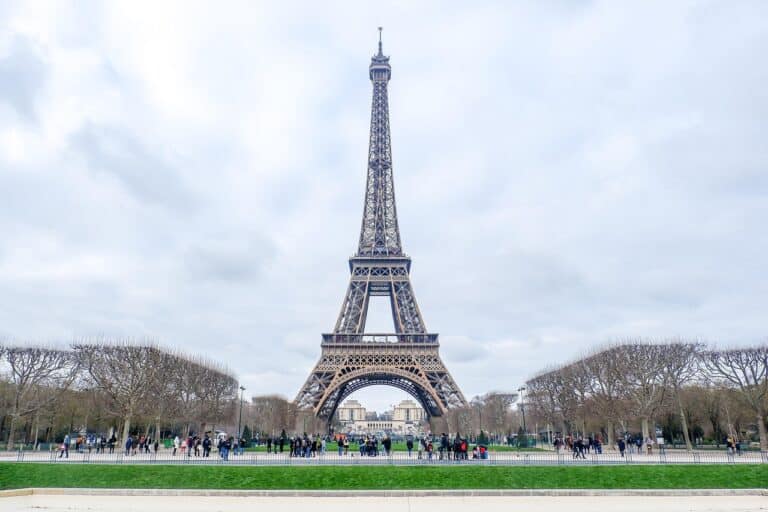 13 Historic Landmarks Every Traveler Should See Once - Author Kathy Haan
