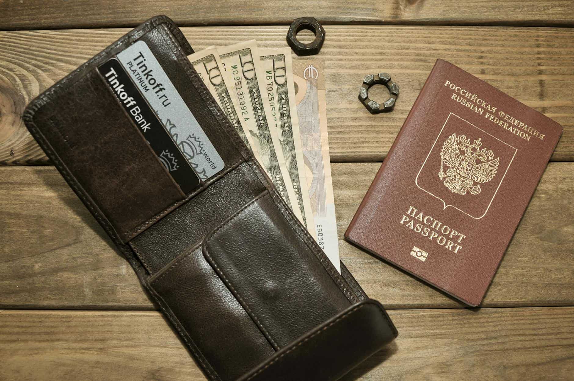 The 12 Credit Cards That Frequent Travelers Actually Carry (And the ...